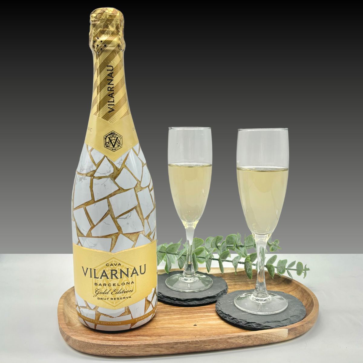 Vilarnau Limited Edition Cava 75cl with 2 x Champagne flutes in Luxury ...