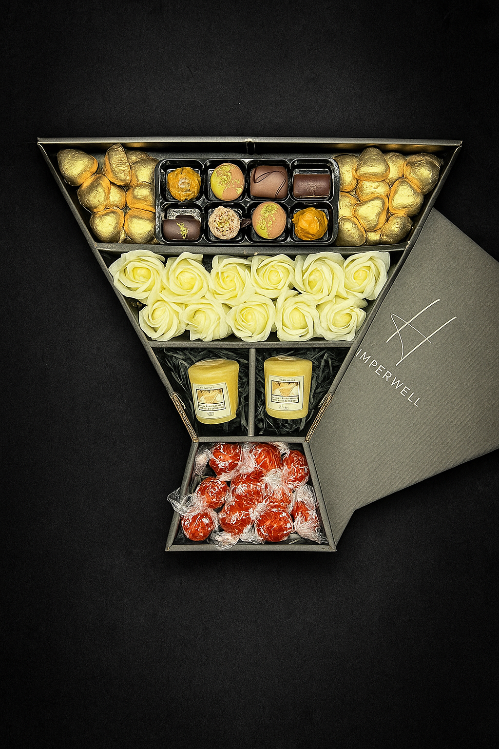 Lindt Lindor & Yankee Candle Signature Orange Chocolate Bouquet ...